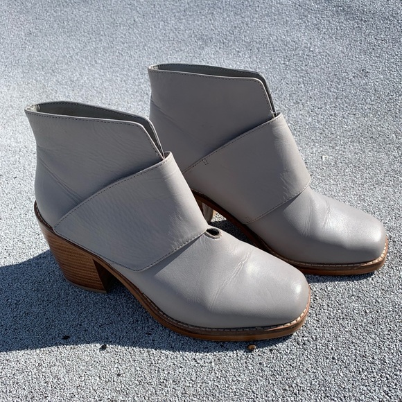 Shellys London | Shoes | Shellys London Alizia Gray Boots | Poshmark